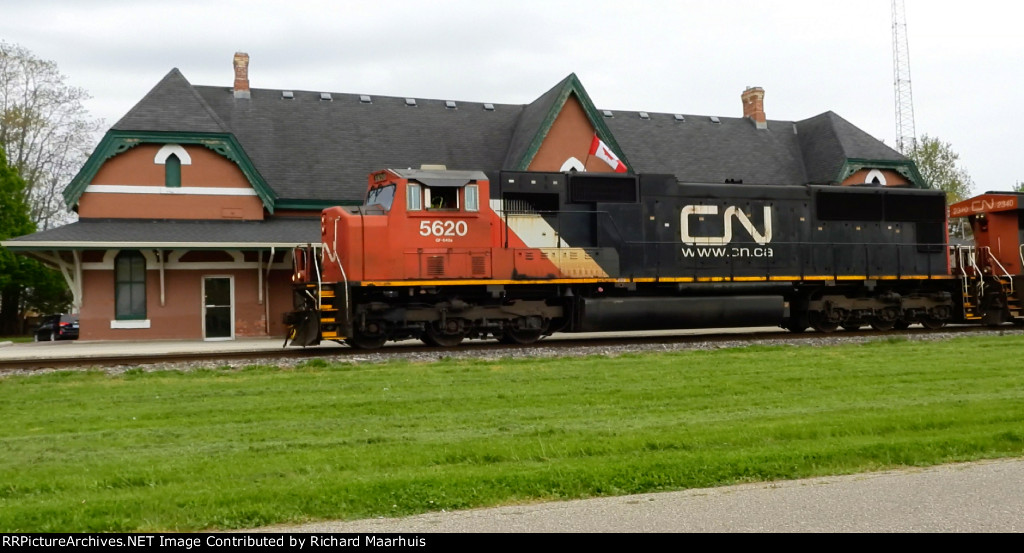 CN 5620